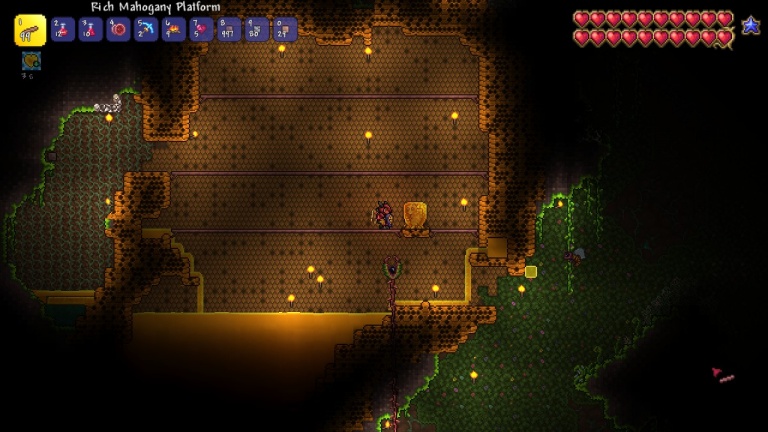 Terraria: How To Summon And Defeat The Queen Bee - eXputer.com
