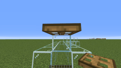 How To Crawl In Minecraft Java/Bedrock Edition? - eXputer.com